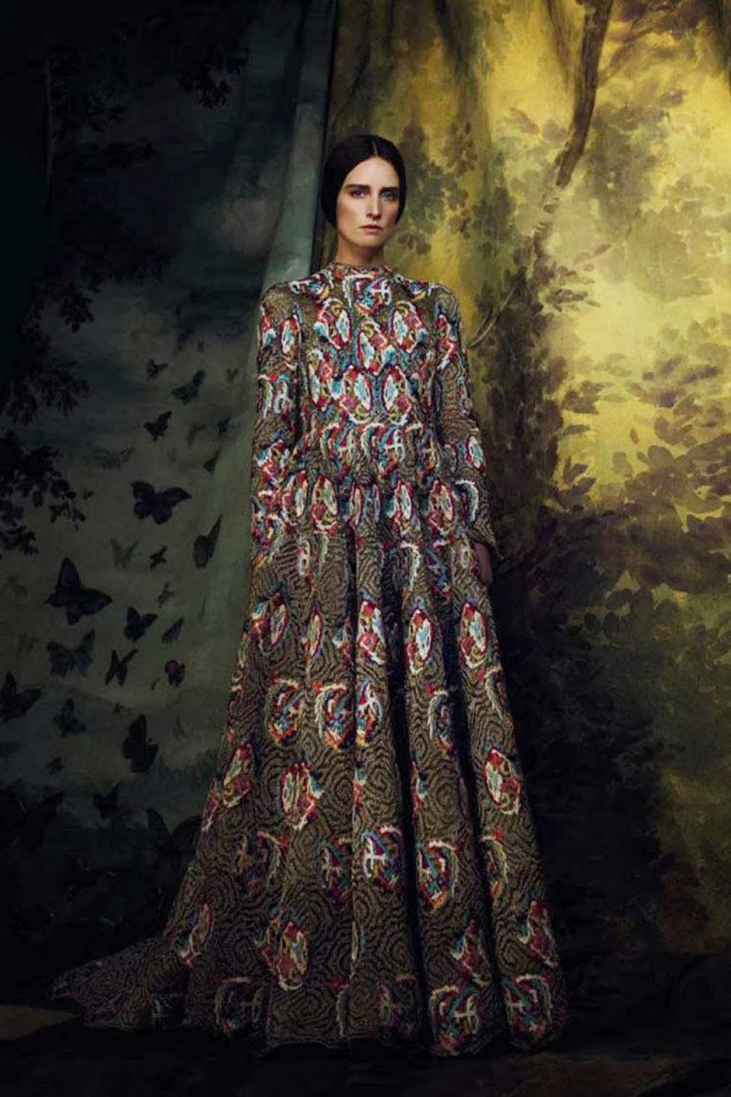 Smartologie: Valentino Haute Couture Editorial for Vogue Italia March 2014