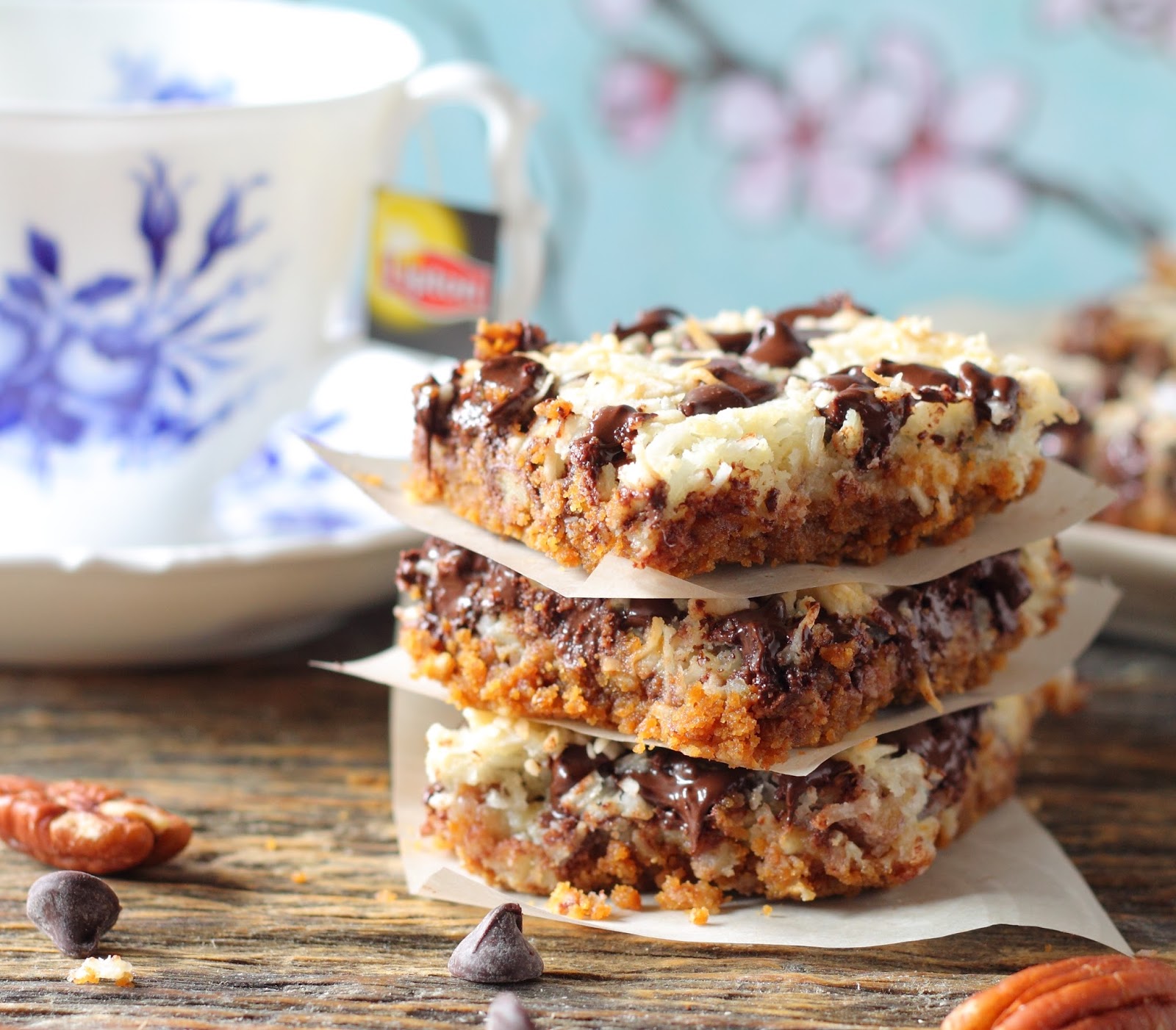 Getting My Just Desserts: Magic Bars