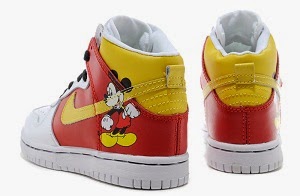 High Tops Cartoon Dunks: Disney Custom Dunks Mickey Mouse Nike Shoes ...
