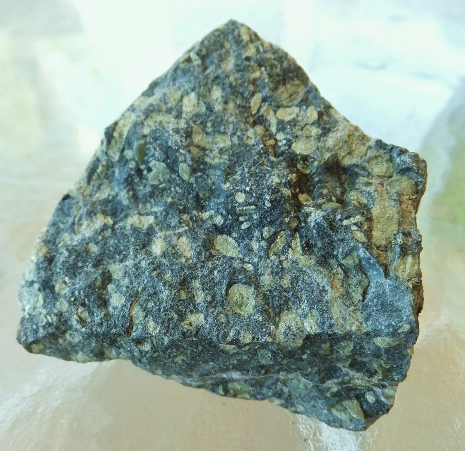 Wyoming Diamond & Gemstone Province: Kimberlite and Lamproite - Host ...