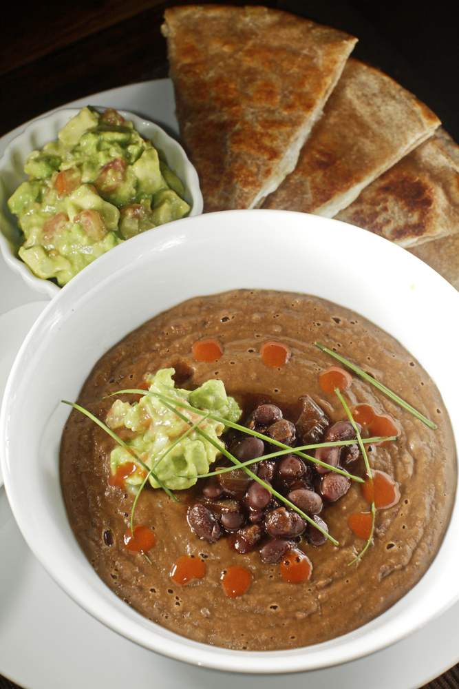 The Chubby Vegetarian: A Big Pot of Black Beans