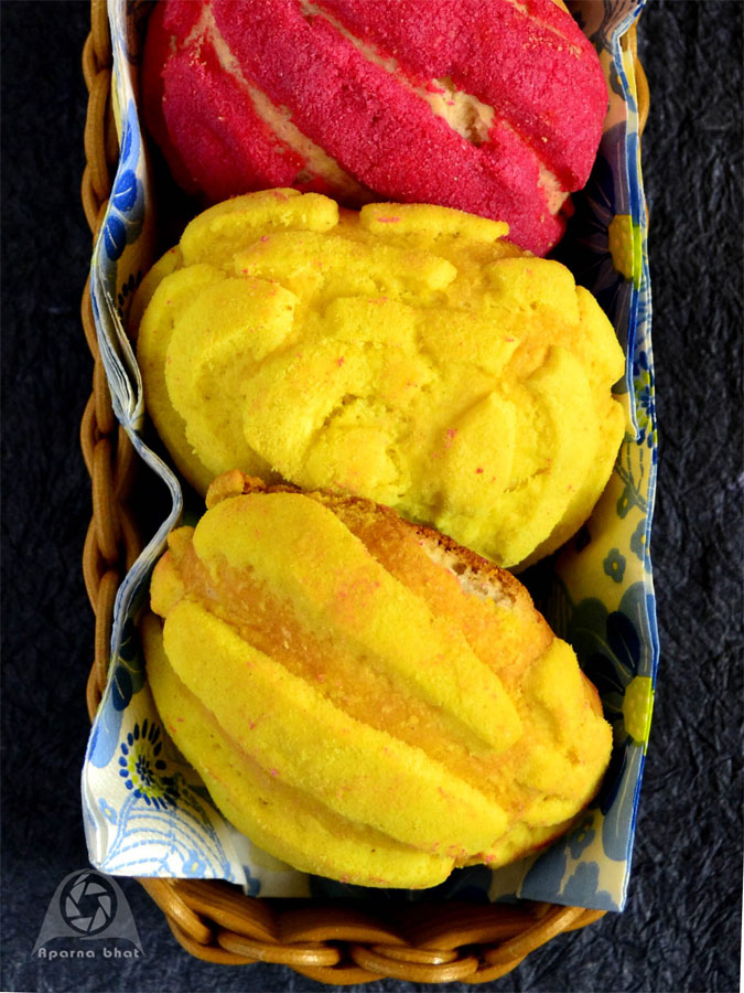 Eggless Mexican Conchas ~ Flavors N Colors