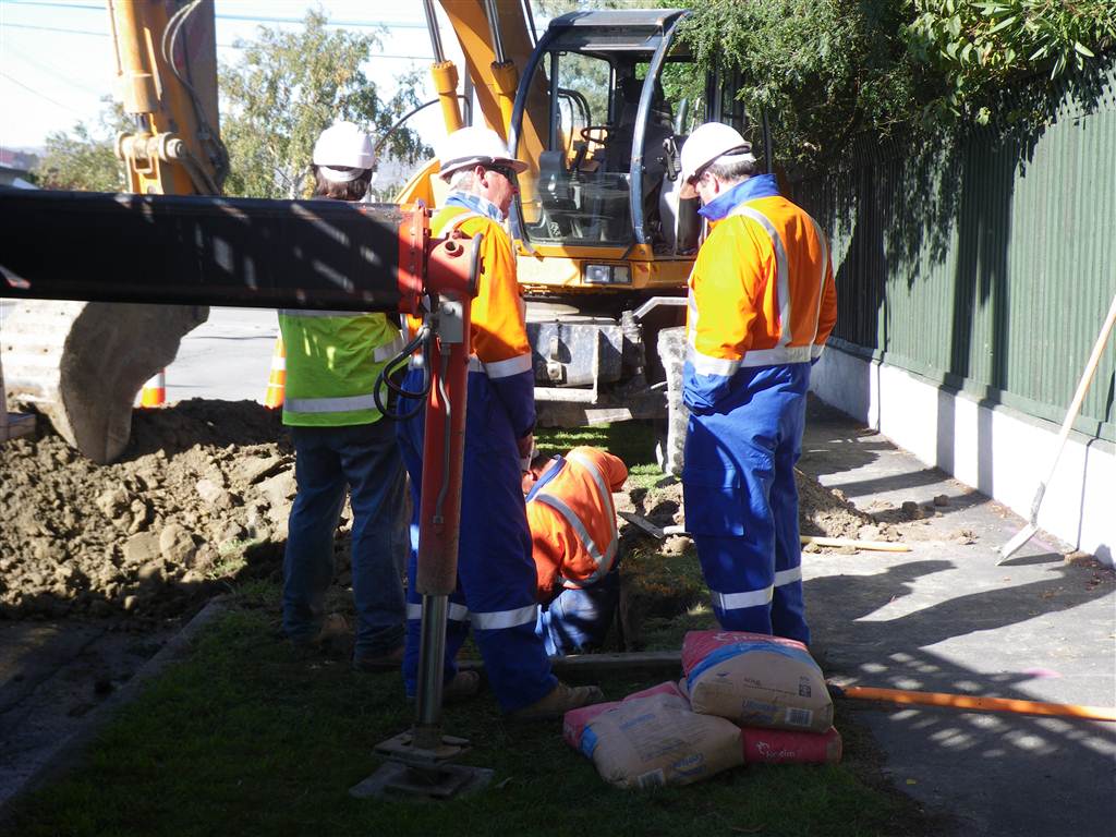 Week 10 - Line Mechanic - The start of the Bromley-Dallington line build