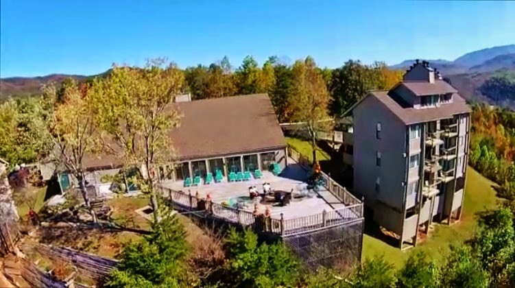 Bird's Eye View of Deer Ridge Mountain Resort - Deer Ridge Mountain ...