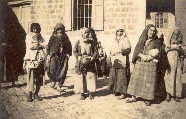 Love For His People: On Israel Independence Day, Israel Salutes the ...