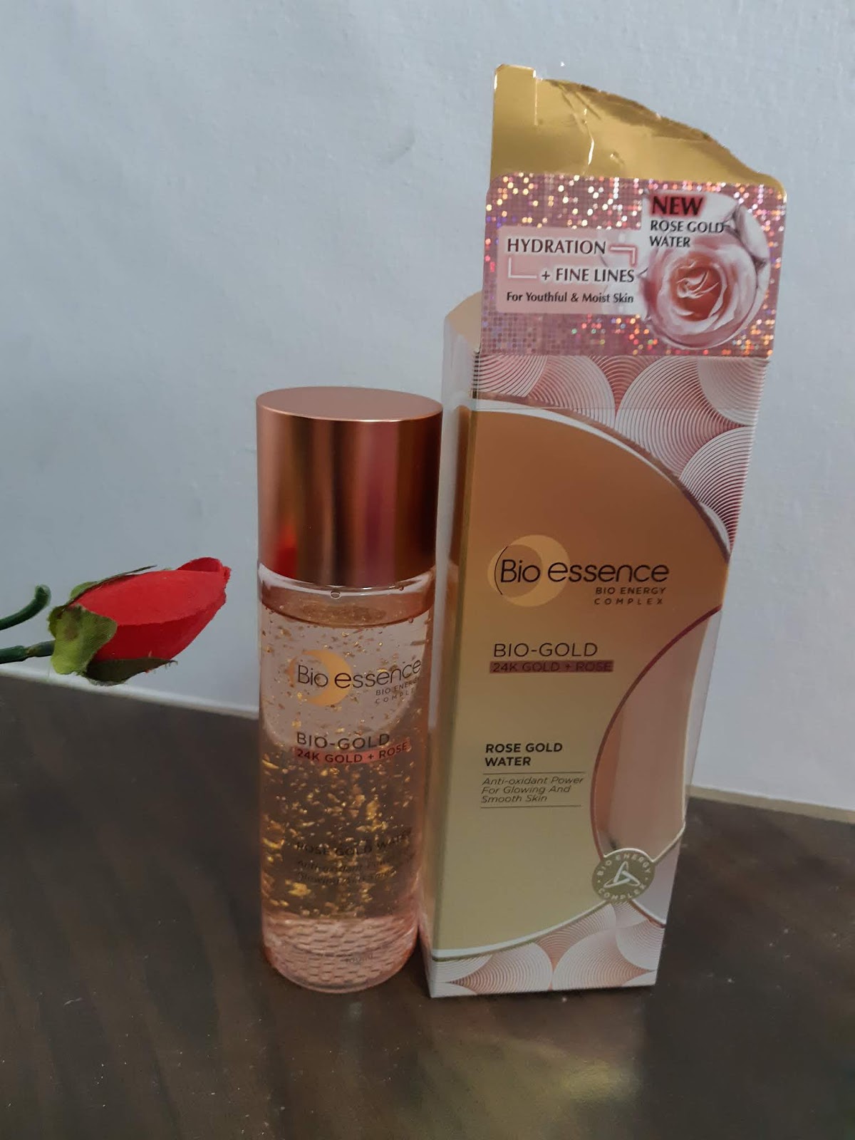 TheArcticStar's Tales: Review on Bio-Essence 24K Bio-Gold Rose Gold Water