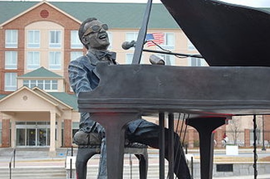 - Darkest Wings -: Esculturas de Rock!