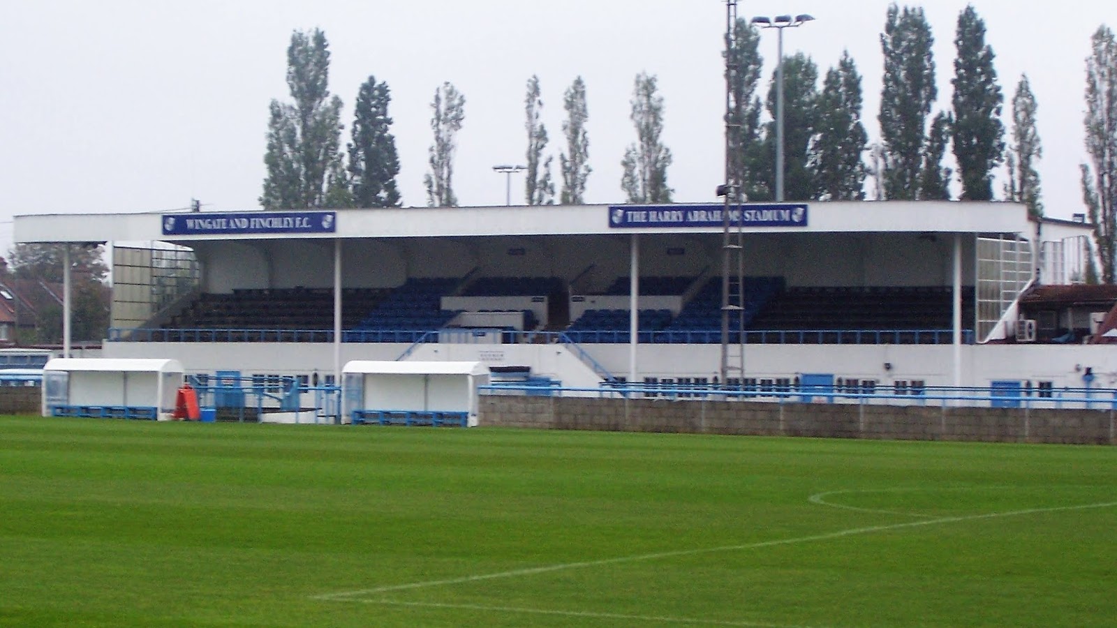 The Wycombe Wanderer: Wingate & Finchley - Harry Abrahams Stadium