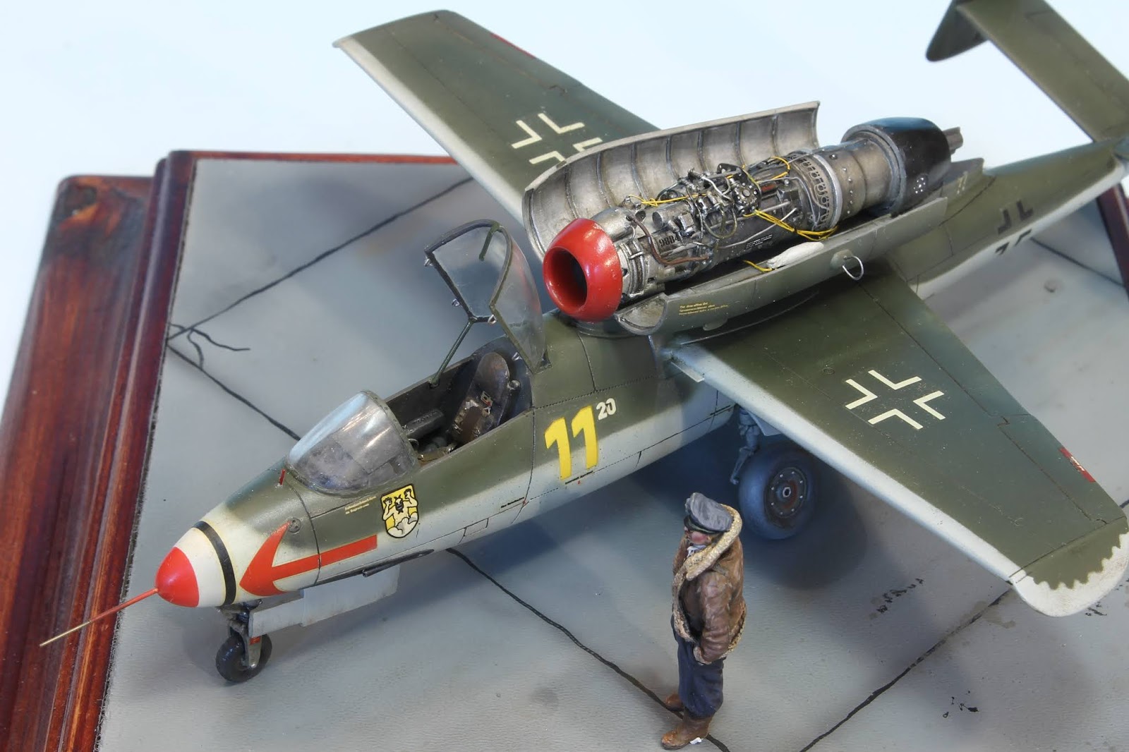 Istvan Michalko's scale models: Heinkel He-162 Salamander - 1/48 scale