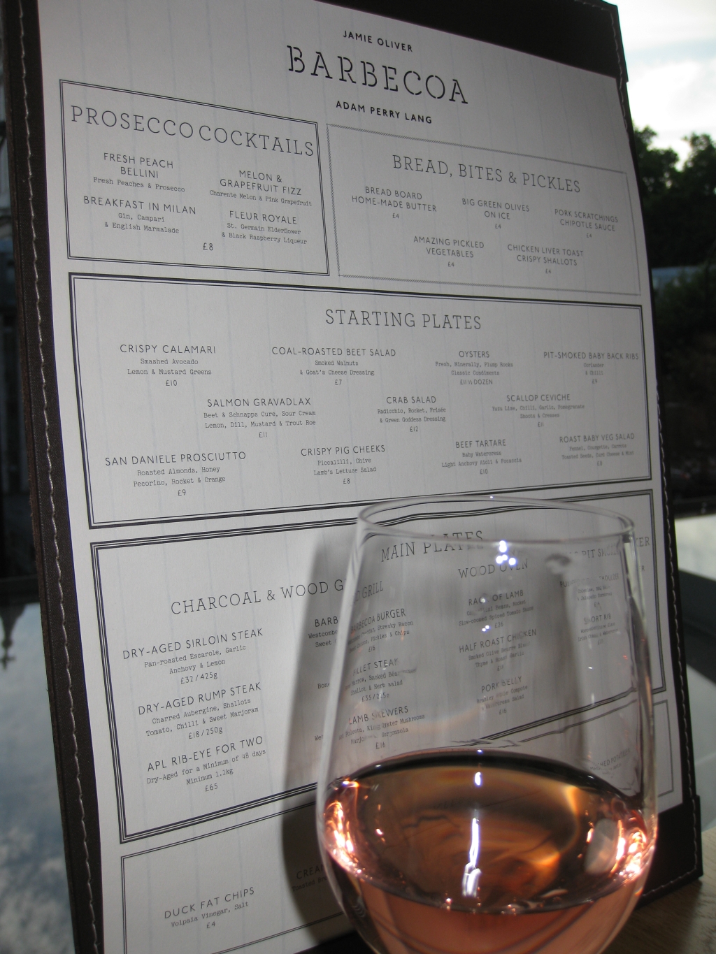 Blog Pepato.eu: Barbecoa – večeře v londýnské restauraci Jamieho Olivera