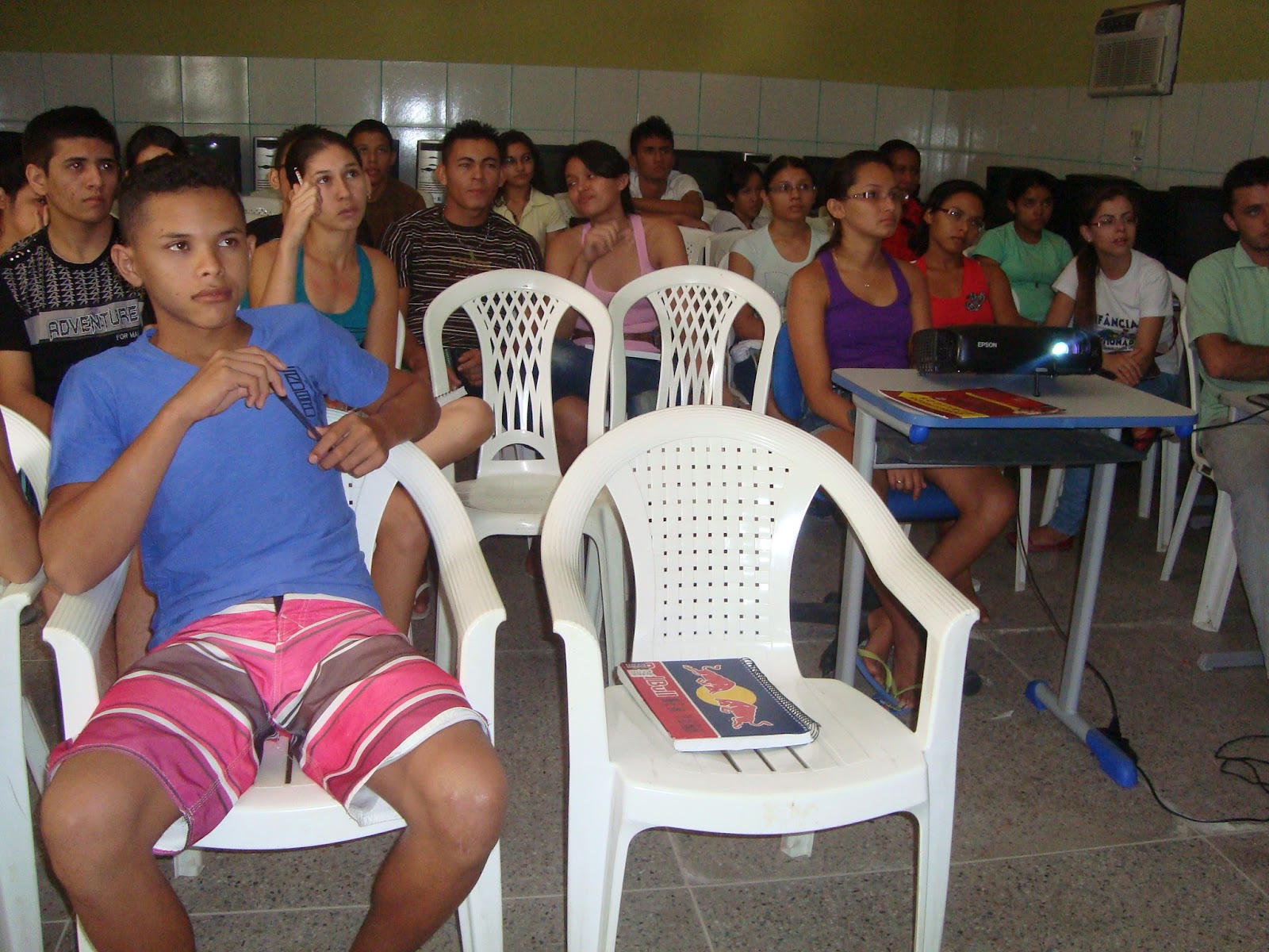 PROF. FAGNER AGUIAR: ALUNOS DA ESCOLA MARIETA CALS ASSISTEM PALESTRA ... PROF. FAGNER AGUIAR: ALUNOS DA ESCOLA MARIETA CALS ASSISTEM PALESTRA ...