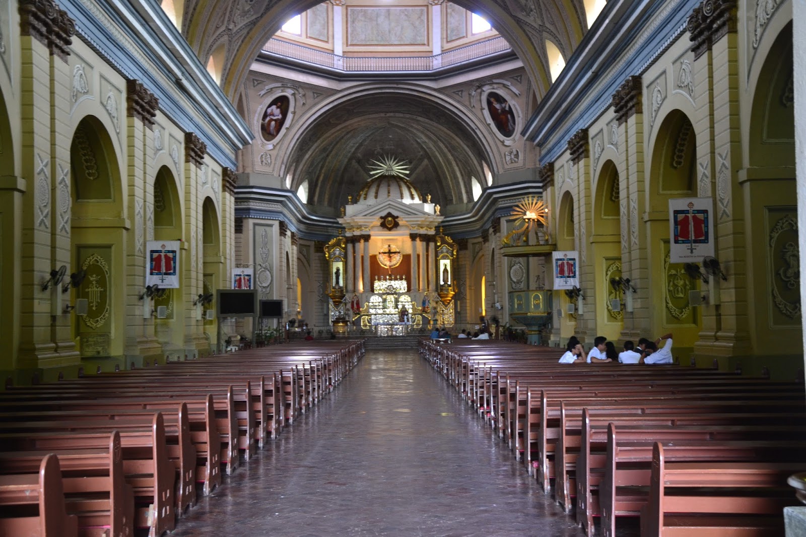 Taal Basilica - Batangas