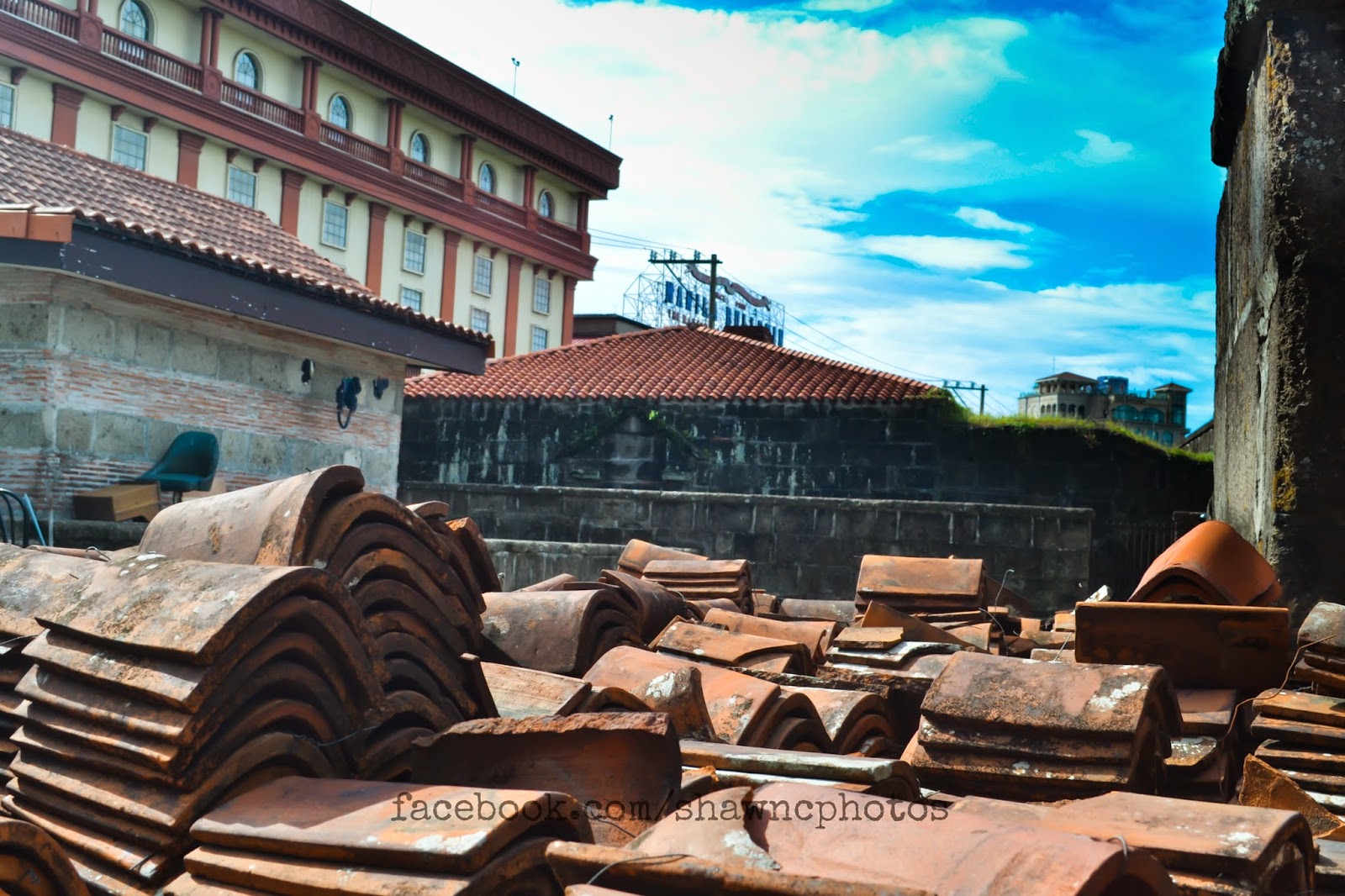 The Adventurous Voyager: Intramuros: Filled with Beauty and History