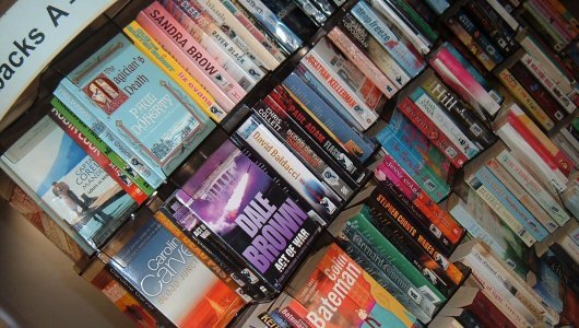 Keeping it Simple (KISBYTO): NATIONAL PAPERBACK BOOK DAY