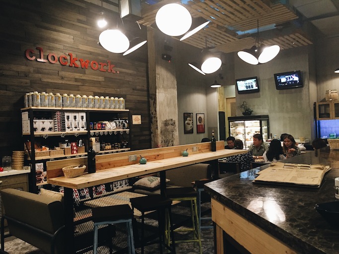 Anagon: UCC Clockwork Estancia Mall