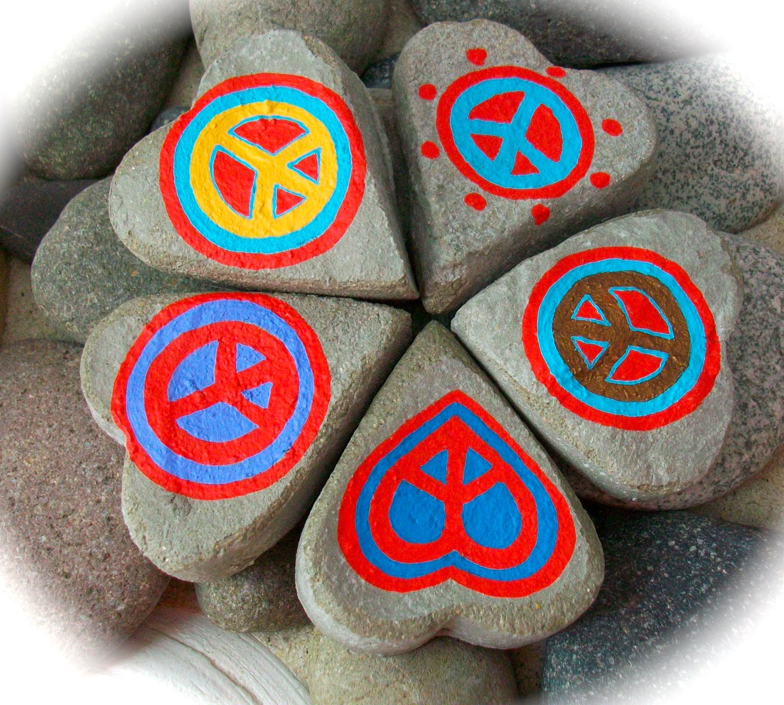Peace Rocks: Happy Valentine's Day ♥