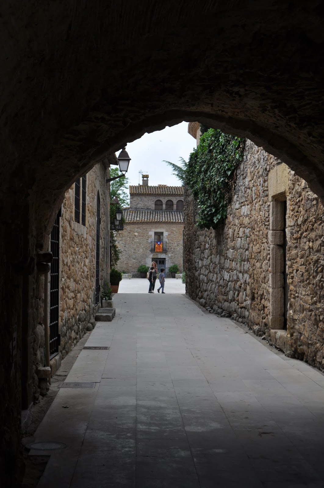 ...cap a la part alta, on trobem les construccions més antigues, o ...