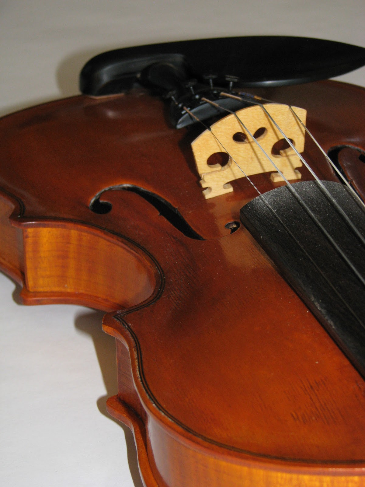 Violins of Plymouth: Antonio Stradivarius lives!