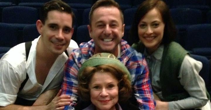 Jonathan Baz Reviews...: The Gypsy In Mear - Stephen Mear On ...