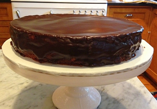 A Cake Bakes in Brooklyn: Bruce Bogtrotter's Cake