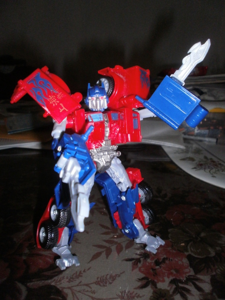 Ozner el Inclasificable: KO Review: Transformers Tri- pack (Optimus ...