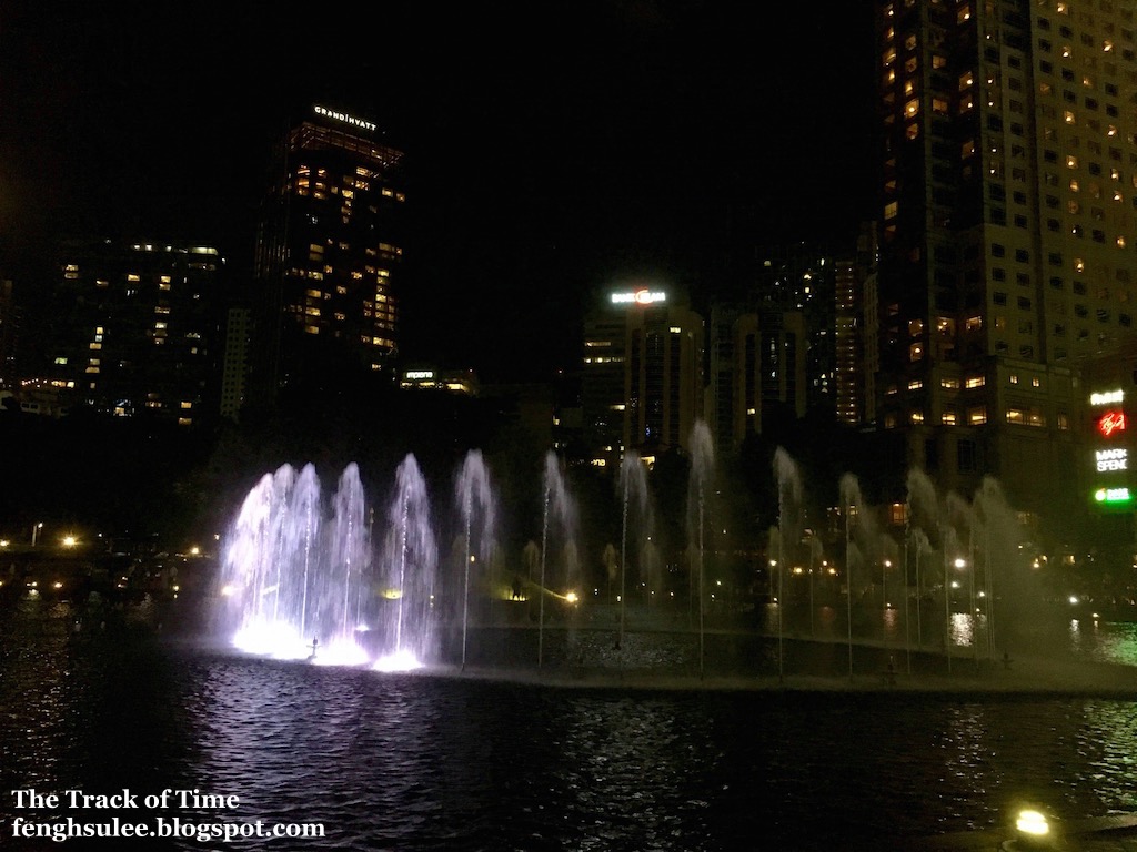 KLCC Lake Symphony Water Fountain Show | The Track of Time