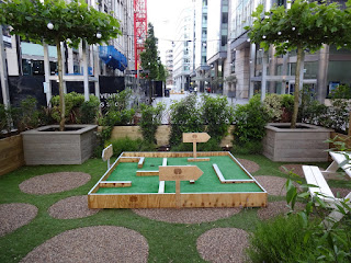 The Ham and Egger Files: No Tee Party Crazy Golf for me at The Club ...