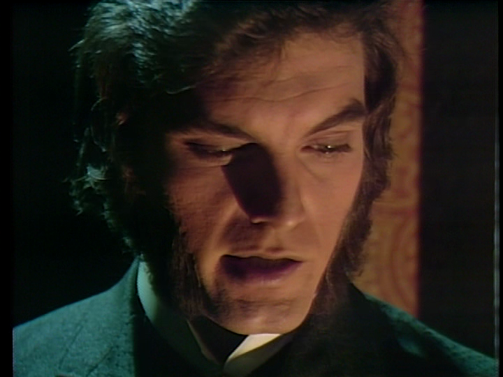 Shadows on the Wall: An Online Dark Shadows Fanzine: Quentin Collins