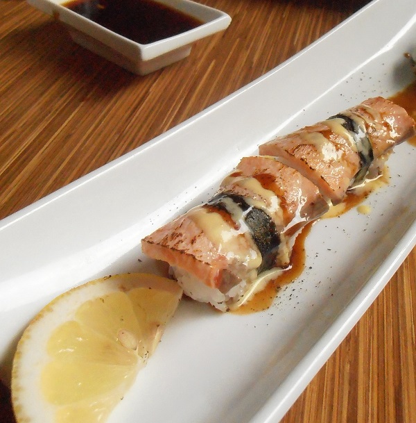 Salmon Sushi Cooked Tableside, Kikaku Sushi Bar at Blue Mountain ...
