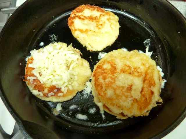 Gluten Free Baking Bear: GLUTEN FREE SWEET AREPAS - CUBAN CORN PANCAKE ...