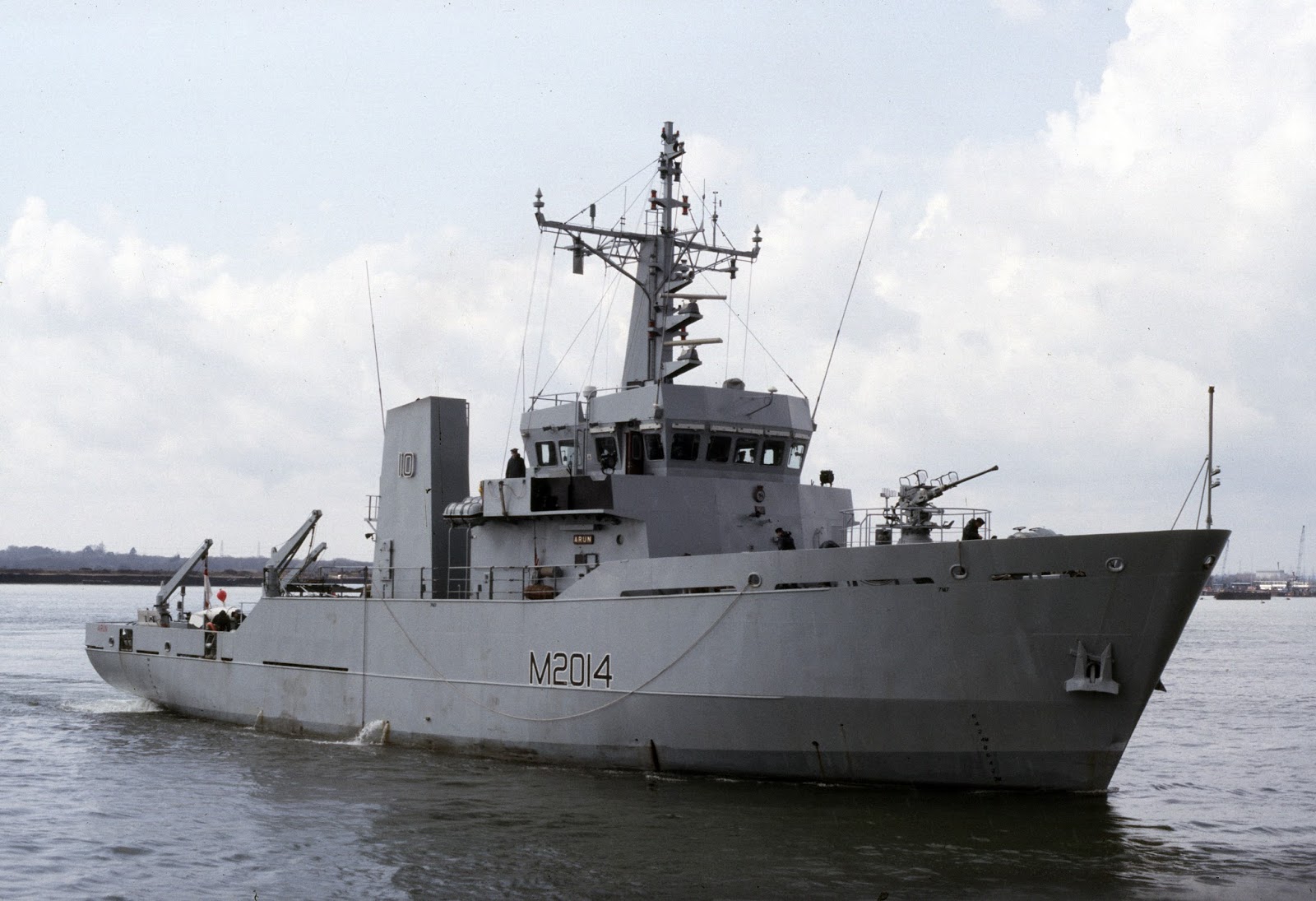 BRIAN'S SHIPPING PHOTOS: BRITISH WARSHIPS ONE