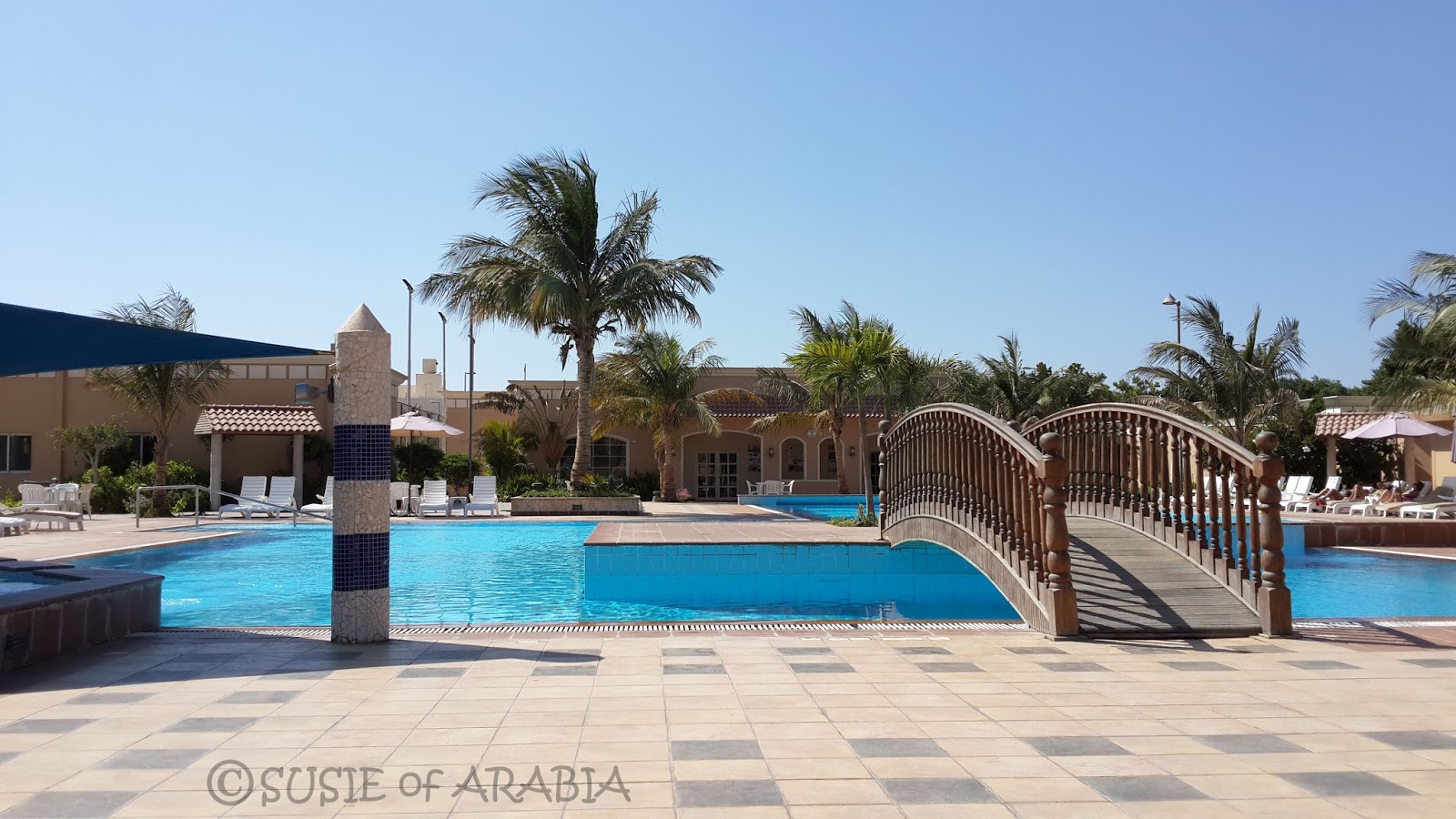 Jeddah Daily Photo: SkyWatch: Compound Pool