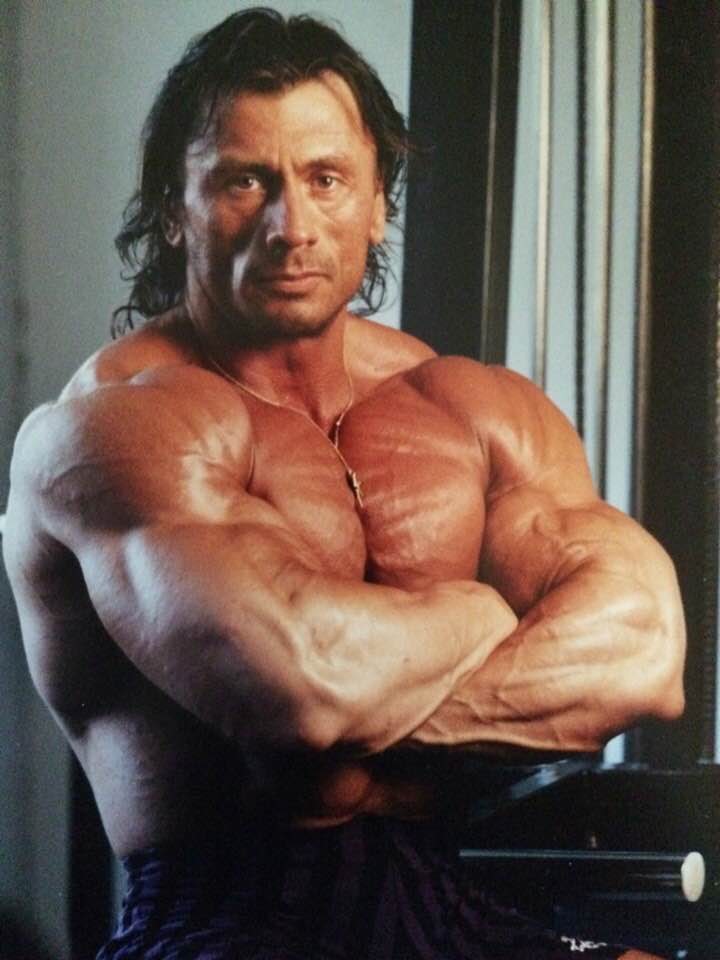 Worldwide Bodybuilders: Legendary Czech daddy stud Pavol Jablonicky