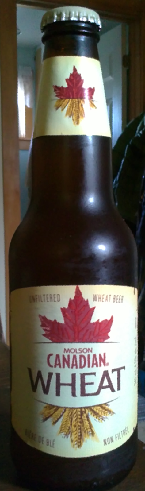 Beer Maven: Molson Canadian Wheat (Canada) 4.5%