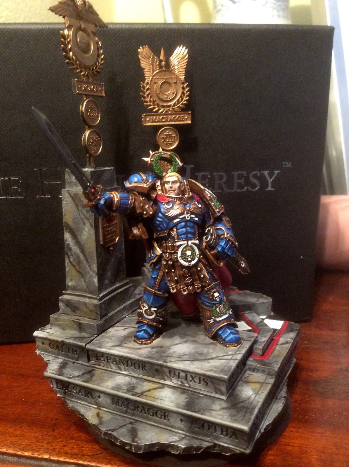 Tabletop Apocalypse: How to Paint Ultramarines Primarch Roboute Guilliman