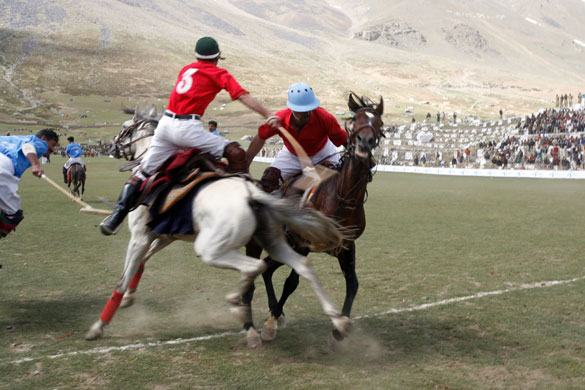 Pictures Folder of Gilgit Baltistan : Shandur Polo Festival Gilgit Pakistan