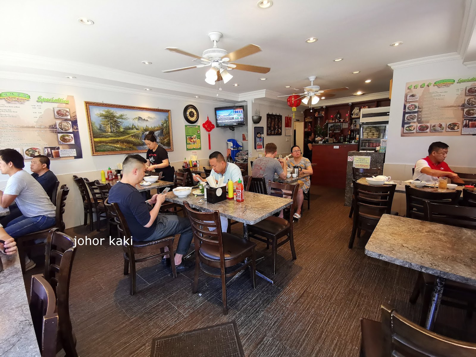 Que Ling Vietnamese in East Chinatown Toronto |Tony Johor Kaki Travels ...