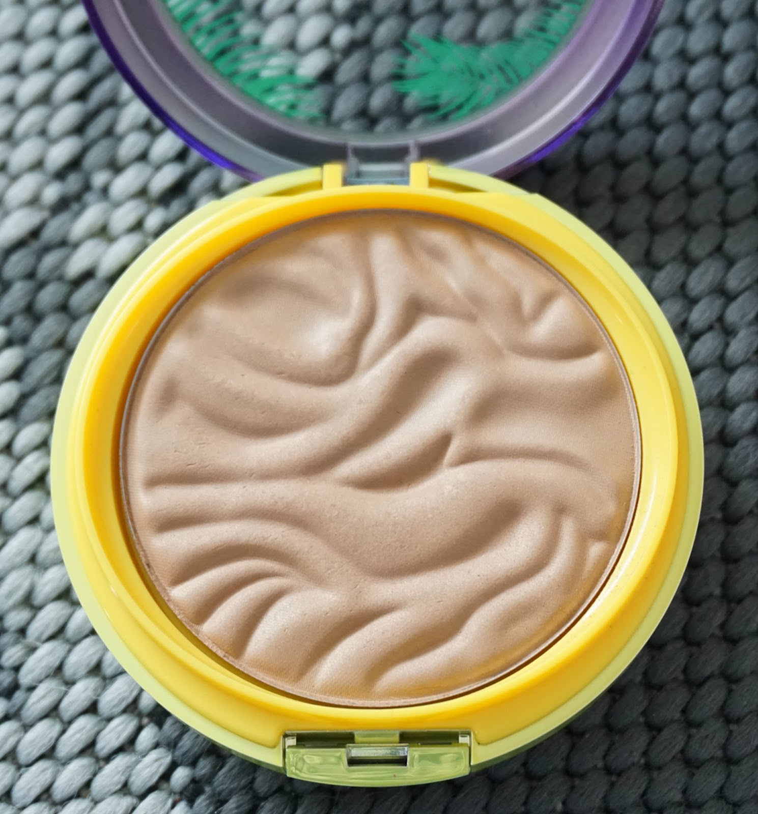 Makeup, Fashion & Royalty: Must Haves: Physicians Formula Butter ...
