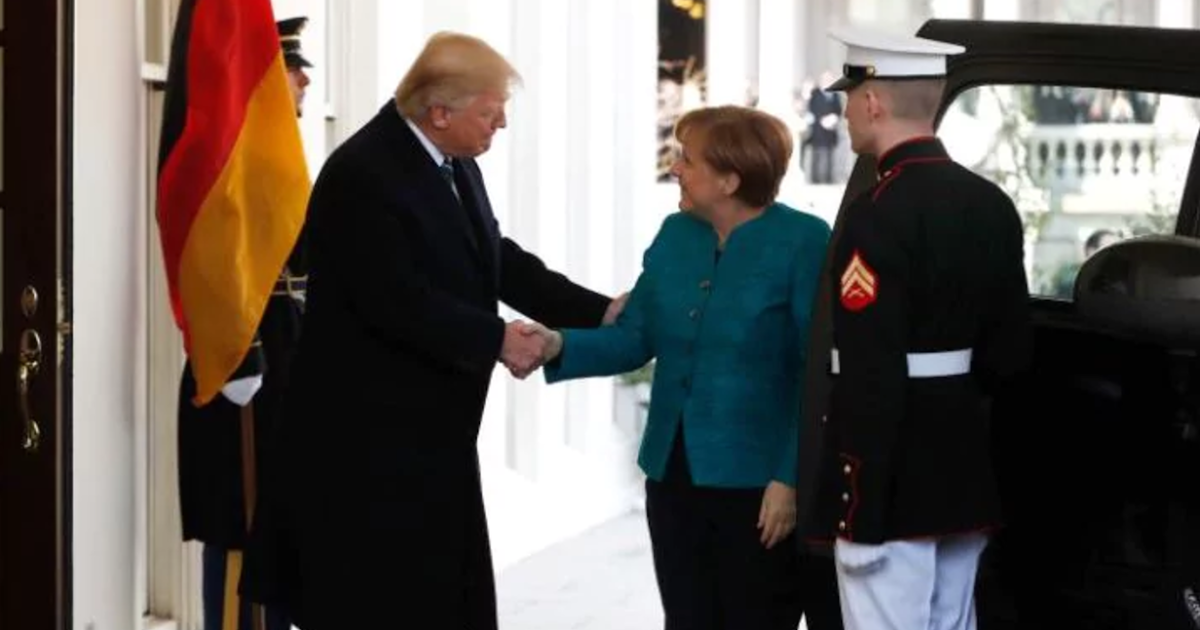 Body Language & Emotional Intelligence: Nonverbal Communication ...