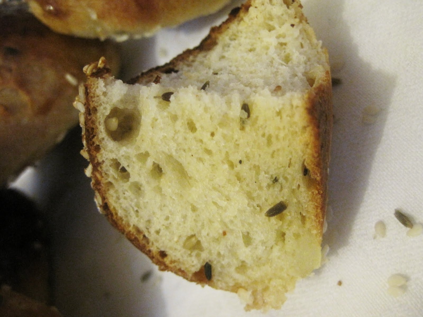 Krachel ou 9rachel marocains / Moroccan Buns or Rolls / Brioches marocaines