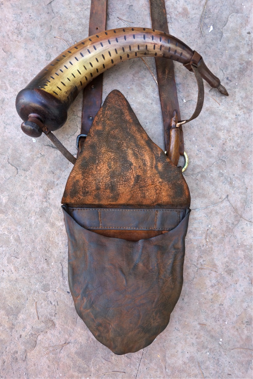 Contemporary Makers: Hunting Pouch by Jeff Bibb, Powder Horn by Art ...