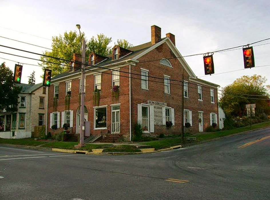 From City to Suburbia: 3721 Pitt St, Schellsburg, PA 15559