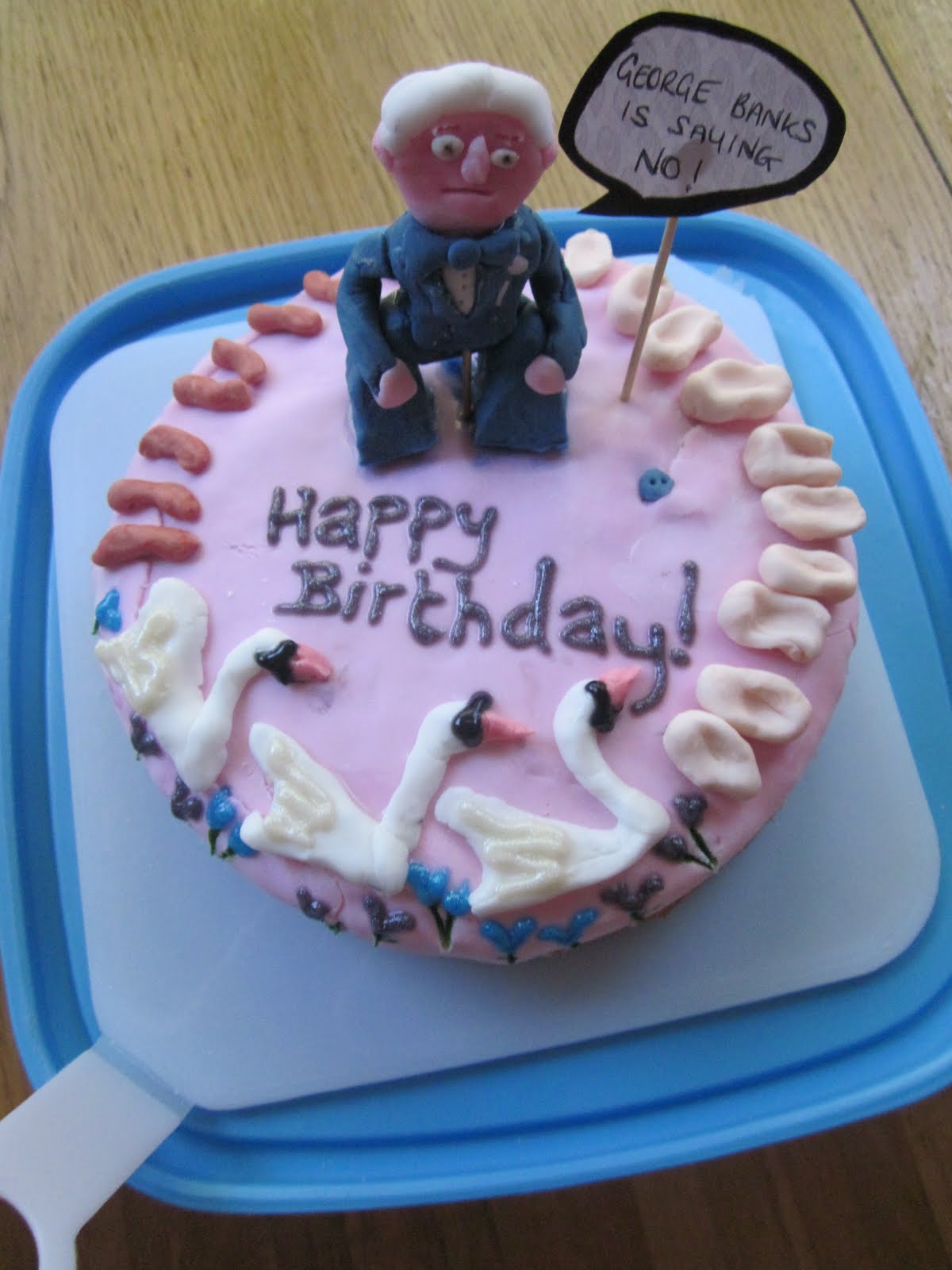 RIDICULOUS CAKES: Father of the Bride cake - NICHE