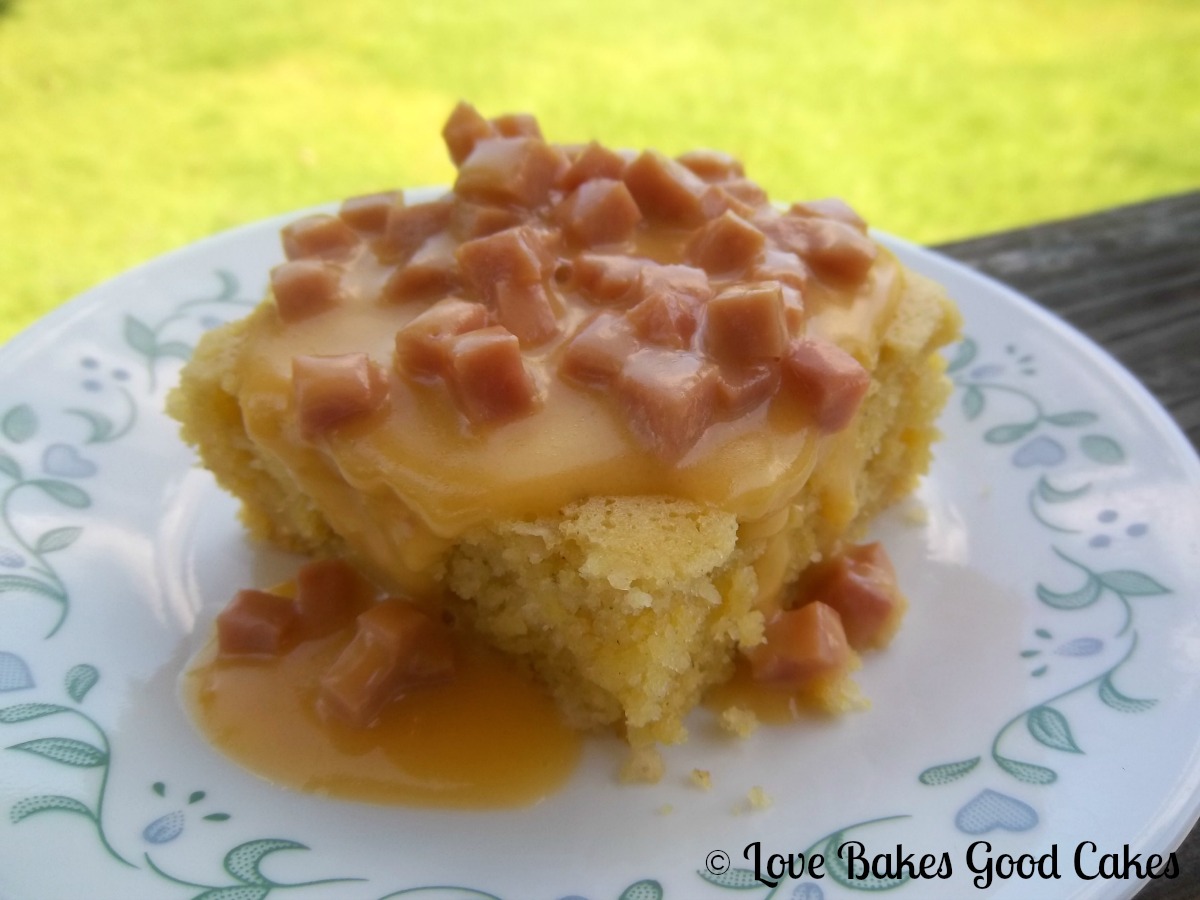 Cheesy Ham on Cornbread - Love Bakes Good Cakes