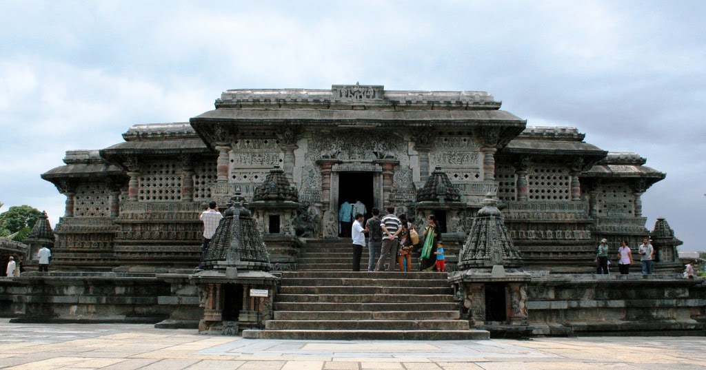 Beluru - History and Travel Guide