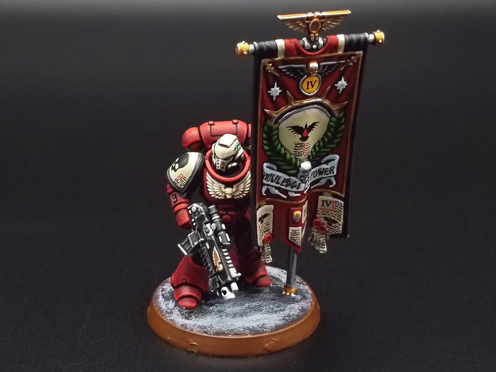 Tigurius's Omnis Arcanum Models: Blood Raven Primaris Ancient