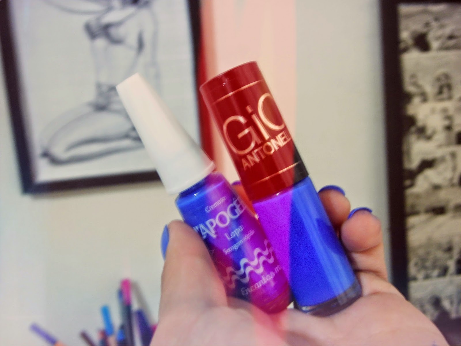 Esmalte azul Giovanna Antonelli x azul da L'apogée