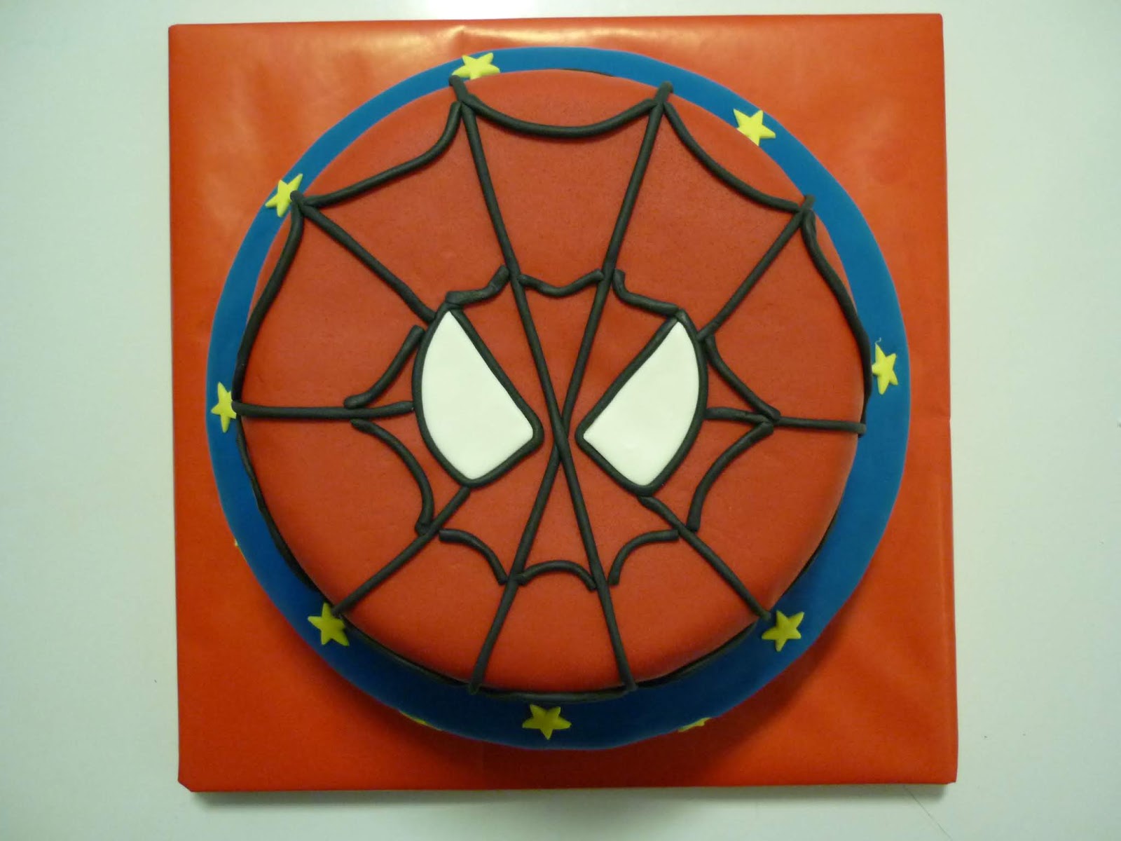 IdeiasDocinhas: Bolo Spider Man 2 pisos