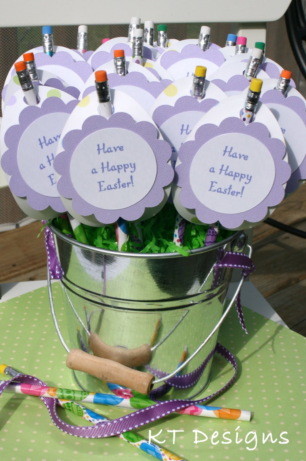 KT Designs: {Tutorial} Easter Pencil Topper