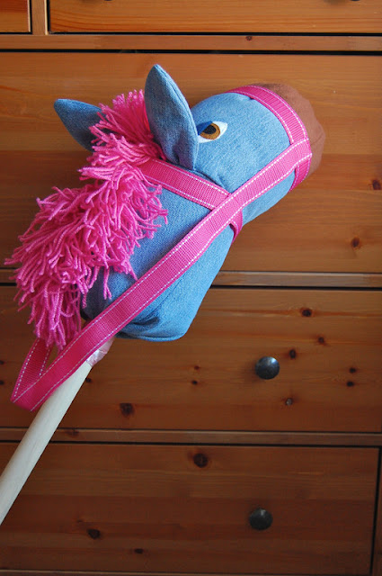 Stick Horse project | BellaGrey Designs